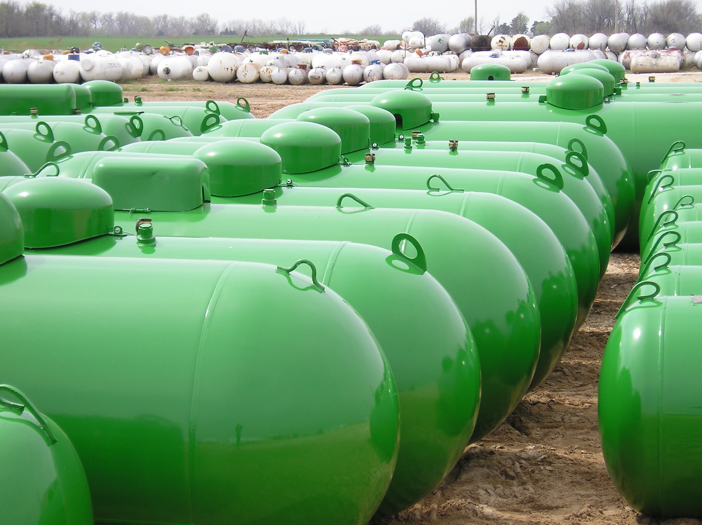 Buy 1000 Gallon Propane Tanks Online - Prestige Sea Cans